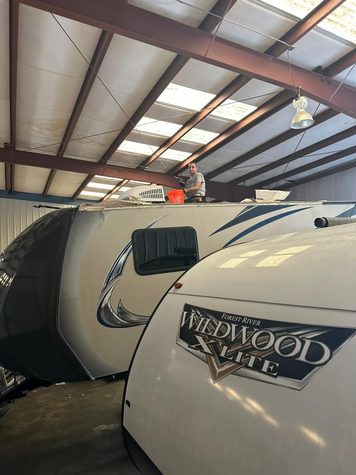 RV Roof Maintenance and Repair | Florida